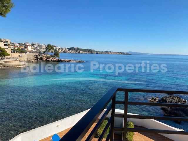Incredible front line apartment for sale with direct sea access in Cas ...
